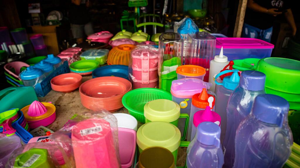 Minimizing Single-Use Plastic - Simply Sustainable Lifestyle